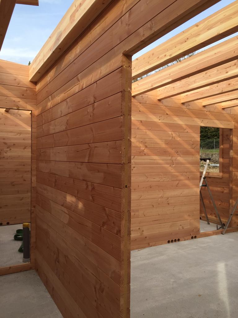 Wood Concept France propose des chalets en bois de madrier isolé ...